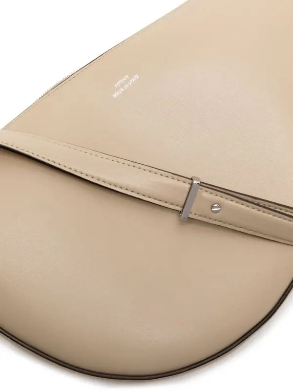 TOTEME Scooped Sling Leather Shoulder Bag - Neutrals