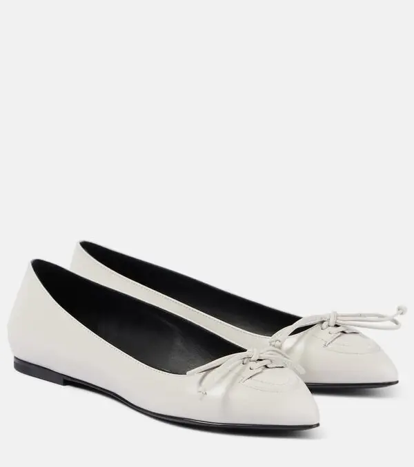Alaïa Leather Ballet Flats - White