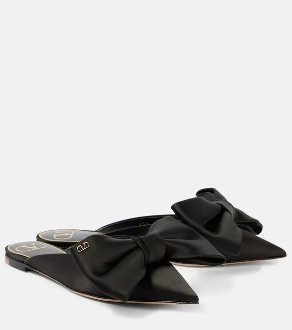 Valentino Garavani Un Chateau Bow Satin Mules