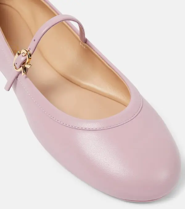 GIANVITO ROSSI Carla Leather Mary Jane Flats - Pink