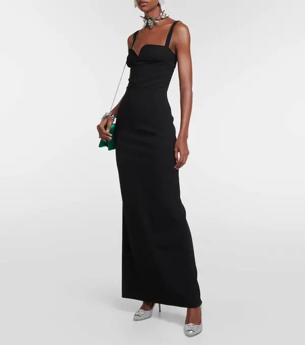 Manolo Blahnik Hangisi 90 Embellished Glitter Pumps