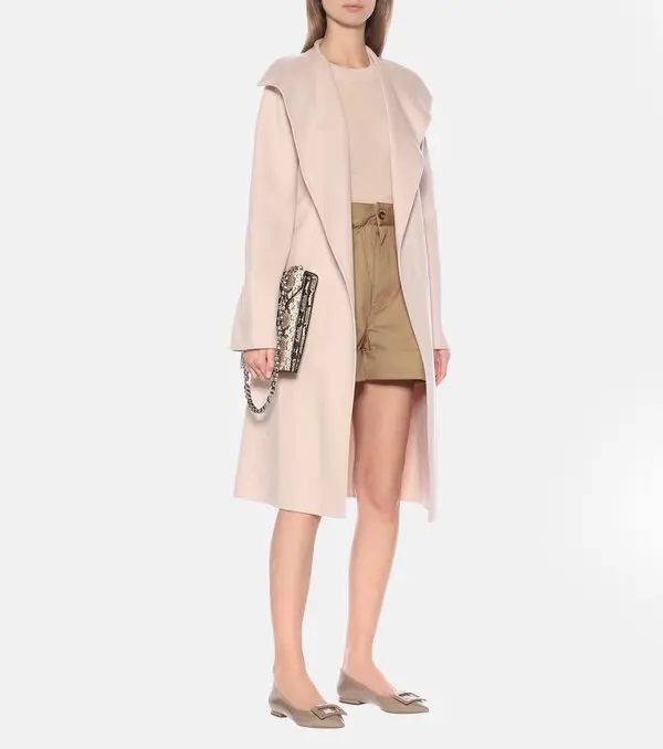 ROGER VIVIER Gommettine Ball Ballet Flats - Beige
