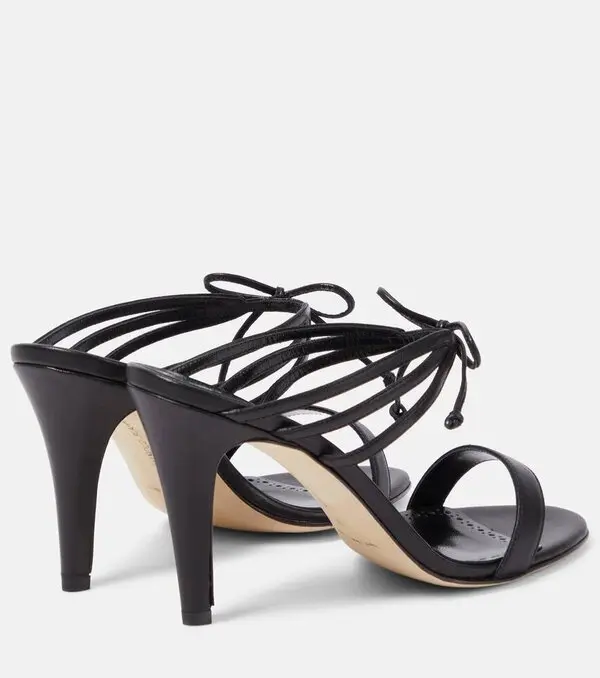 Manolo Blahnik Bomasan 90 Leather Mules