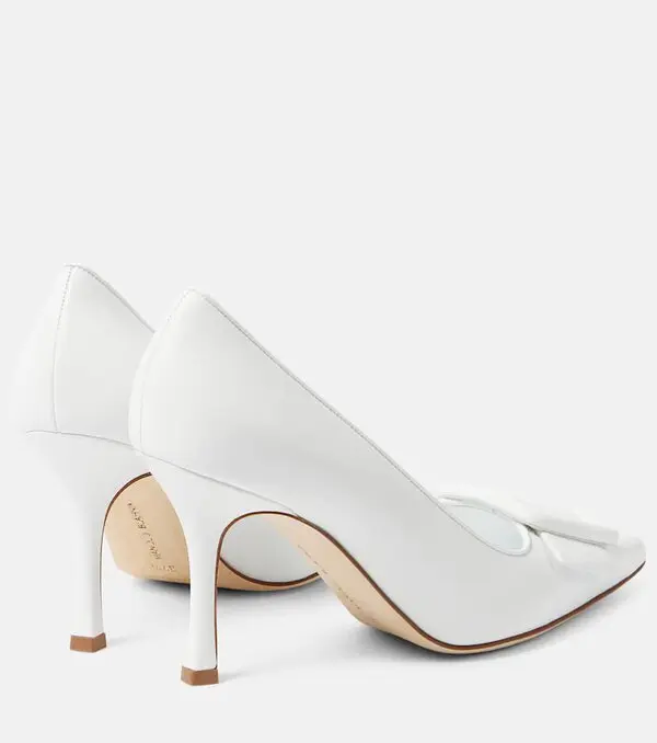 Manolo Blahnik Maysale 70 Suede Pumps - White