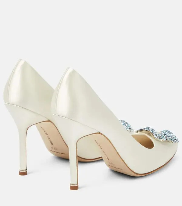 Manolo Blahnik Bridal Hangisi 105 Embellished Satin Pumps - White