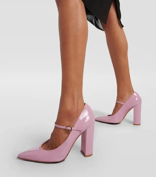 GIANVITO ROSSI Ribbon Jane Pumps