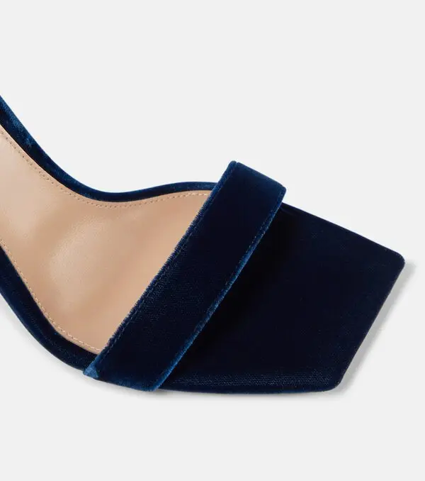 GIANVITO ROSSI Wondy Embellished Velvet Sandals