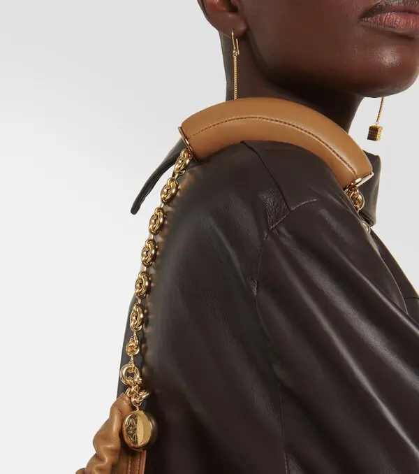 Loewe Squeeze Medium Leather Shoulder Bag