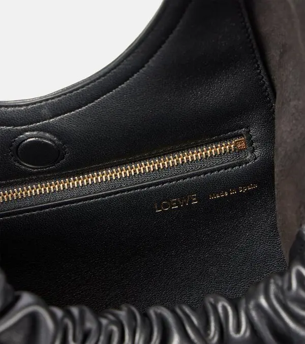 Loewe Squeeze Medium Leather Shoulder Bag