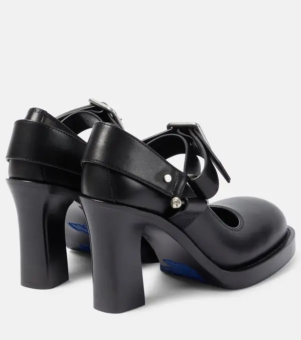 Burberry 85 Leather Pumps