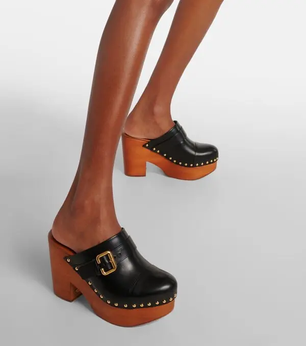 Chloé Jeannette 115 Studded Leather Clogs