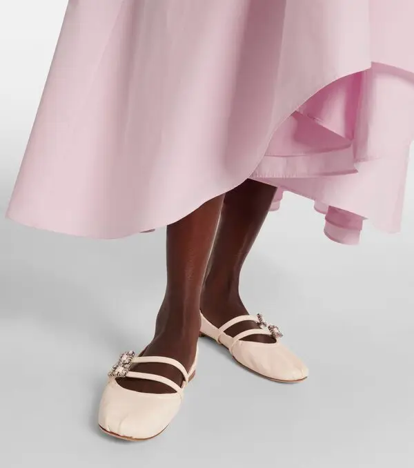 ROGER VIVIER Embellished Leather Ballet Flats - White