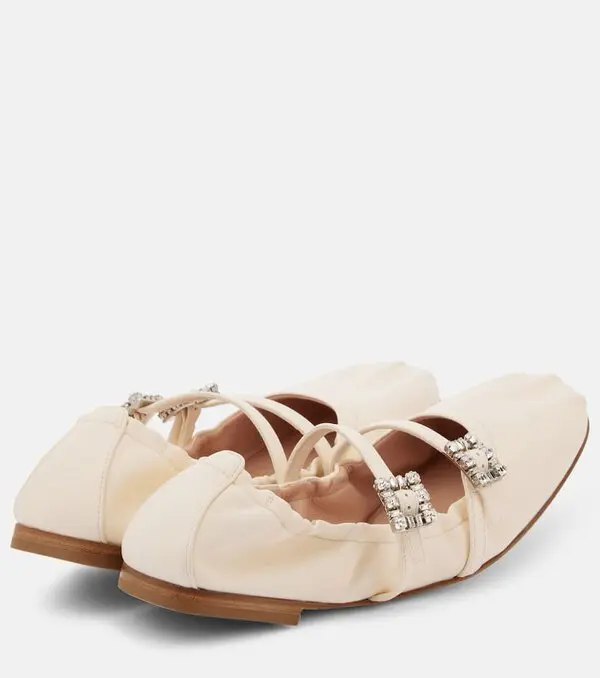 ROGER VIVIER Embellished Leather Ballet Flats - White