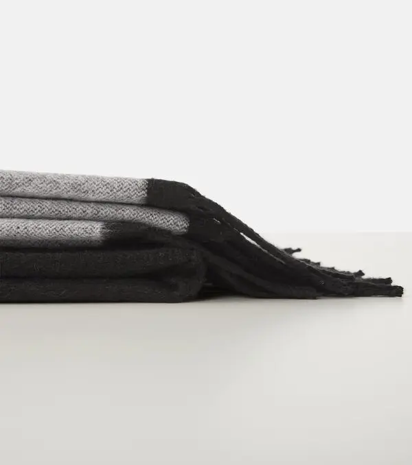 Versace Greca Key And Medusa Blanket