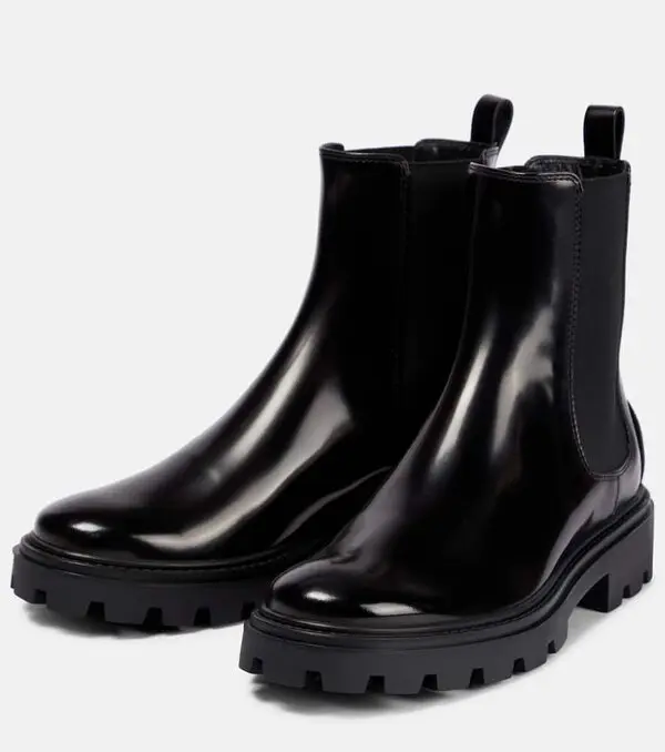 TOD'S Patent Leather Chelsea Boots - Black