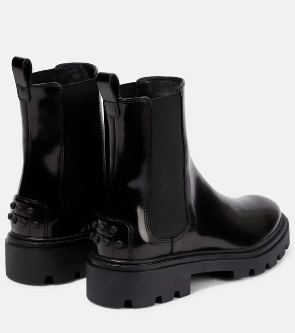 TOD'S Patent Leather Chelsea Boots - Black