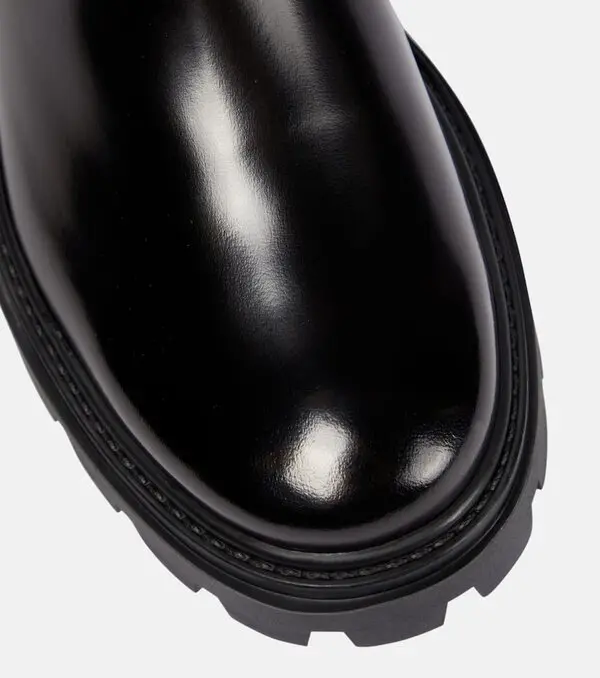 TOD'S Patent Leather Chelsea Boots - Black