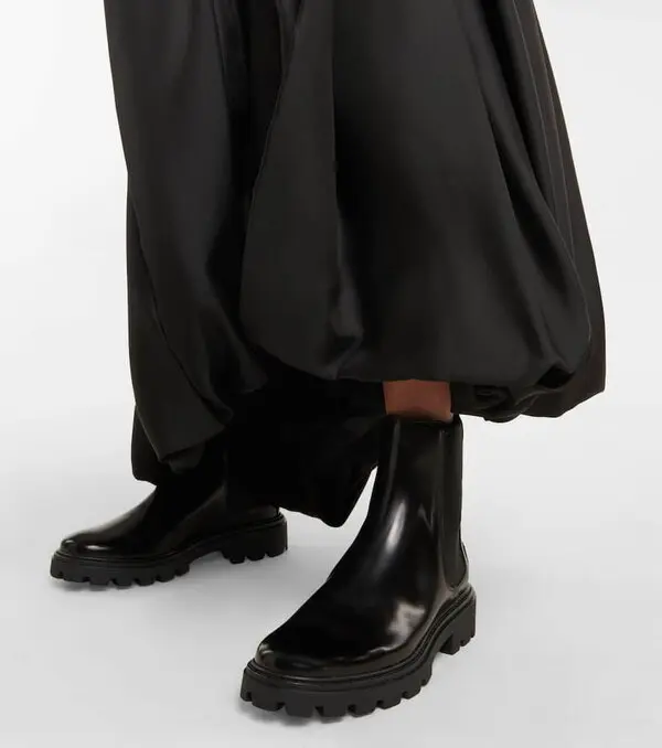 TOD'S Patent Leather Chelsea Boots - Black