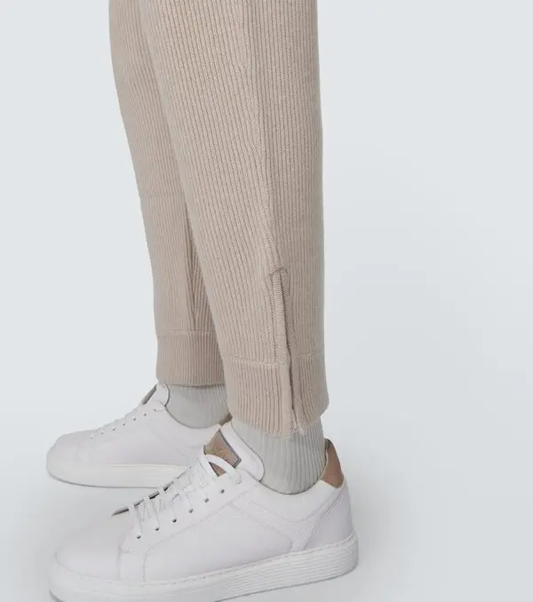 Brunello Cucinelli Cashmere Sweatpants - Beige