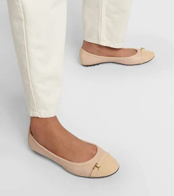 TOD'S Leather Ballet Flats - White