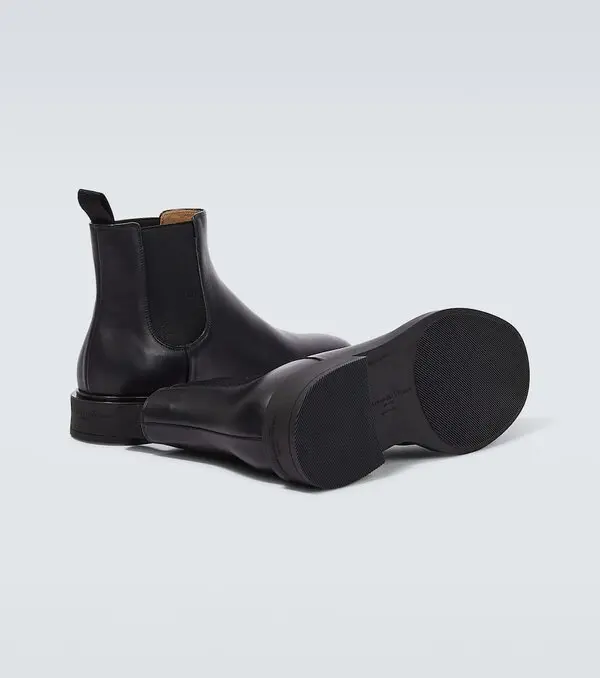 GIANVITO ROSSI Chester Leather Chelsea Boots