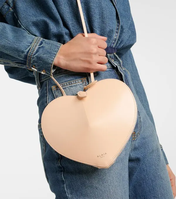 Alaïa Le Coeur Leather Shoulder Bag - Pink