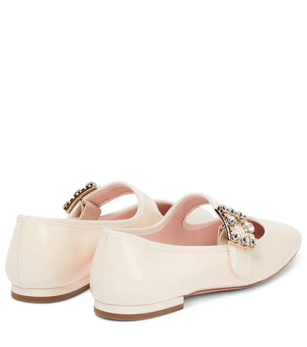 ROGER VIVIER Tres Vivier Patent Leather Ballerinas - White