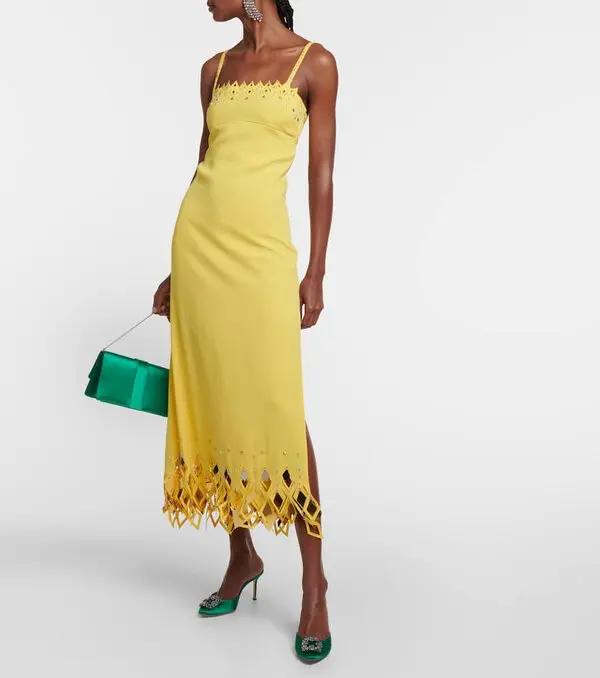 Manolo Blahnik Hangisimu 70 Embellished Mules - Green