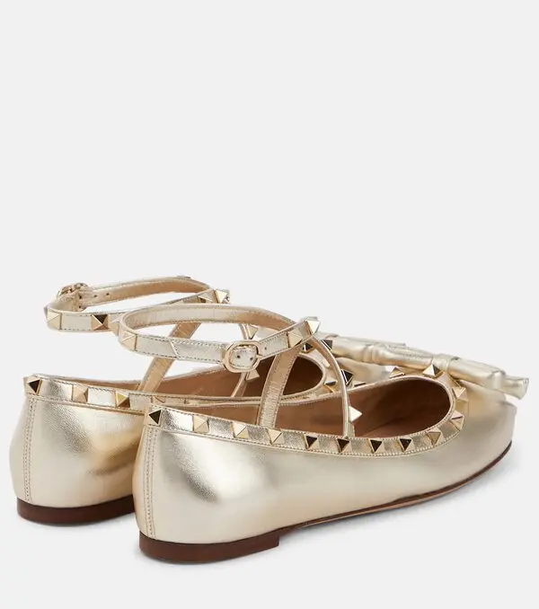 Valentino Garavani Rockstud Metallic Leather Ballet Flats - Gold
