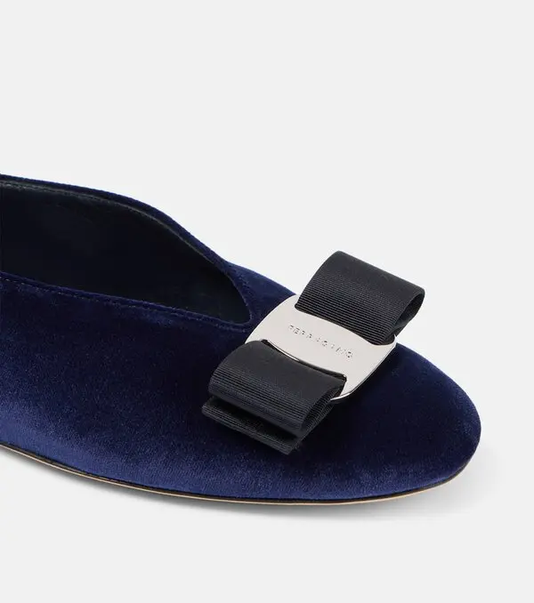 FERRAGAMO Vanna Velvet Ballet Flats - Blue