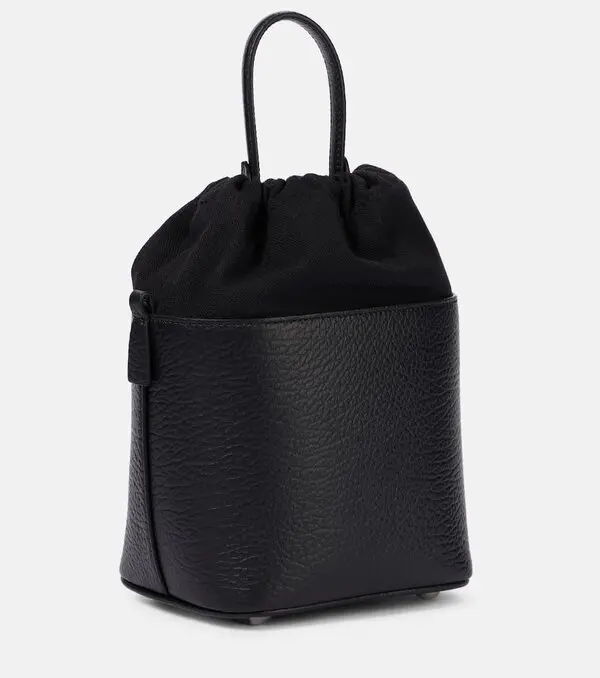 MAISON MARGIELA 5ac Leather Bucket Bag - Black