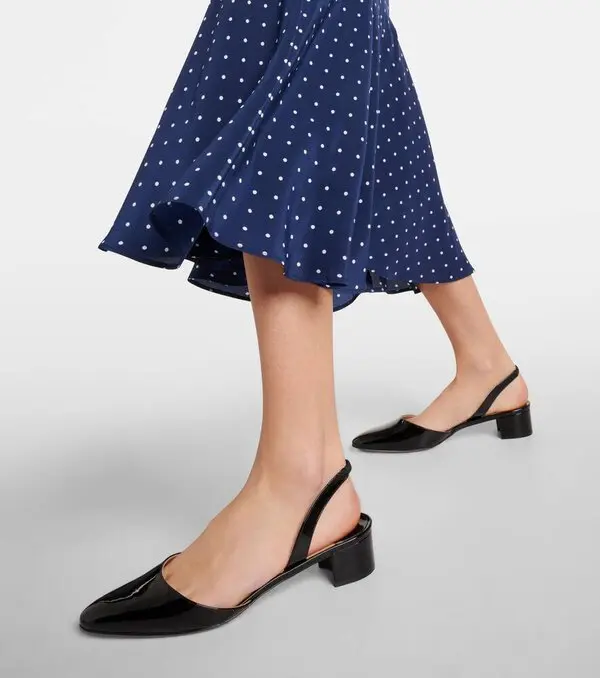 Manolo Blahnik Aspro 30 Slingback Pumps - Black