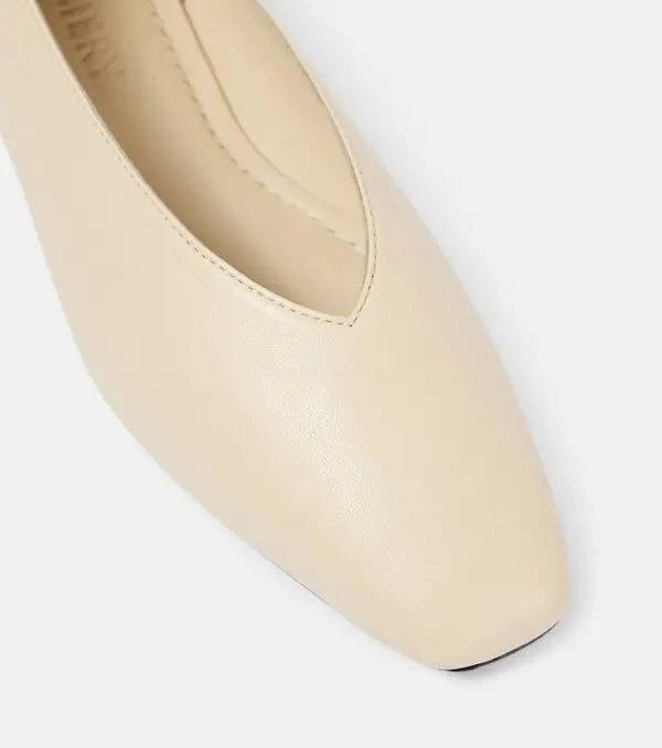 A.emery Briot Leather Ballet Flats - White