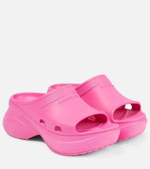 Balenciaga Pool Crocs™ Mules - Pink