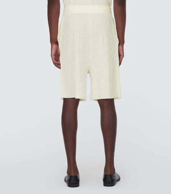 King & Tuckfield Wool Shorts