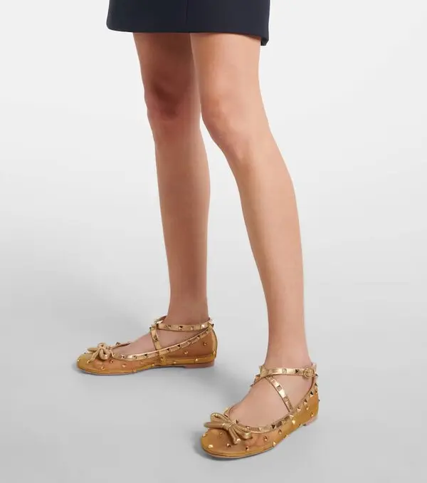 Valentino Garavani Rockstud Embellished Ballet Flats