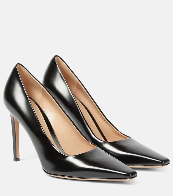 GIANVITO ROSSI Leather Pumps - Black