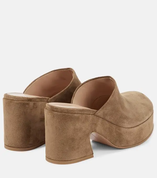 GIANVITO ROSSI Lyss Suede Platform Mules - Beige