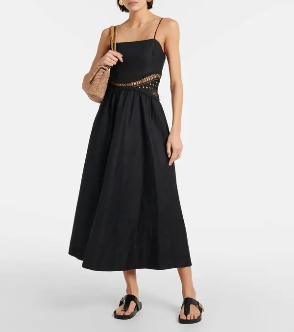 Tory Burch Mellow Leather Thong Sandals