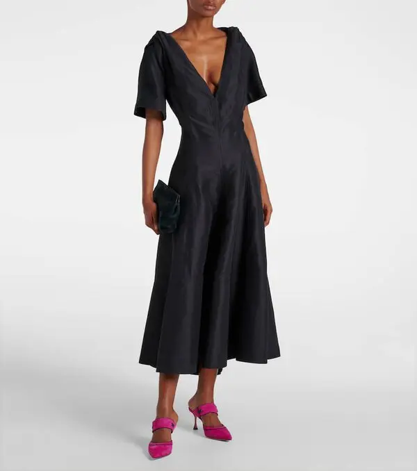 Manolo Blahnik Brontiamusa 70 Suede Mules