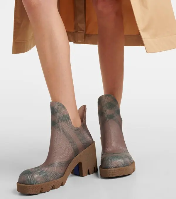 Burberry Check Ankle Boots - Pink