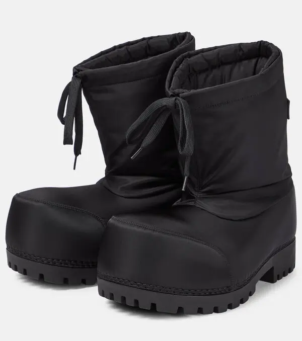 Balenciaga Alaska Low Boots