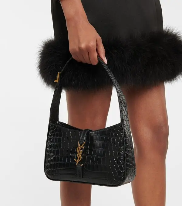 Saint Laurent Le 5 A 7 Leather Shoulder Bag - Black