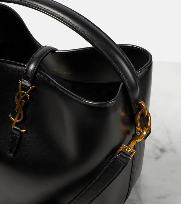 Saint Laurent Le 37 Leather Bucket Bag - Black