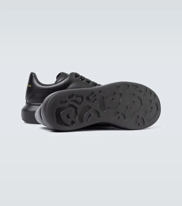 Alexander McQueen Oversized Leather Sneakers - Black