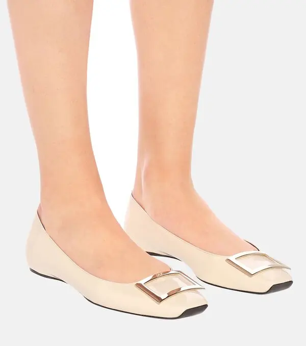 ROGER VIVIER Trompette Patent Leather Ballet Flats - White