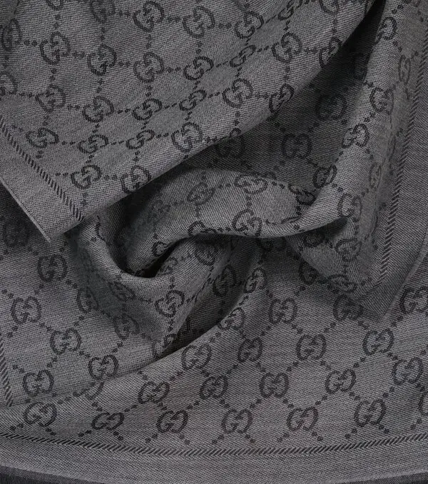 Gucci Gg Wool Jacquard Scarf