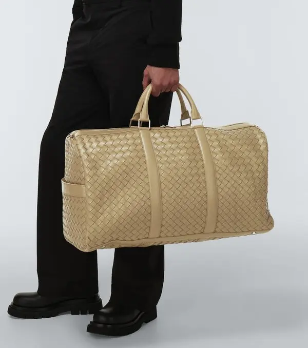 Bottega Veneta Large Intrecciato Leather Duffle Bag - Beige