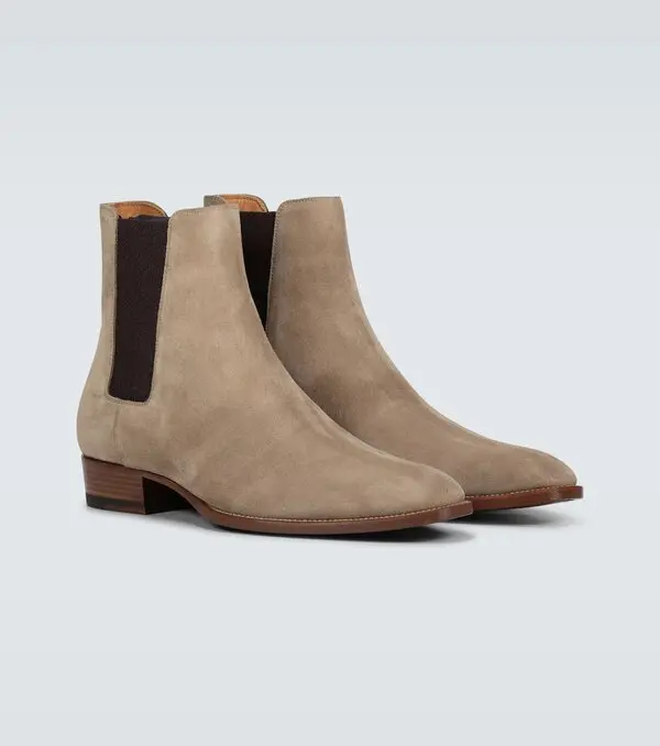 Saint Laurent Wyatt Suede Chelsea Boots