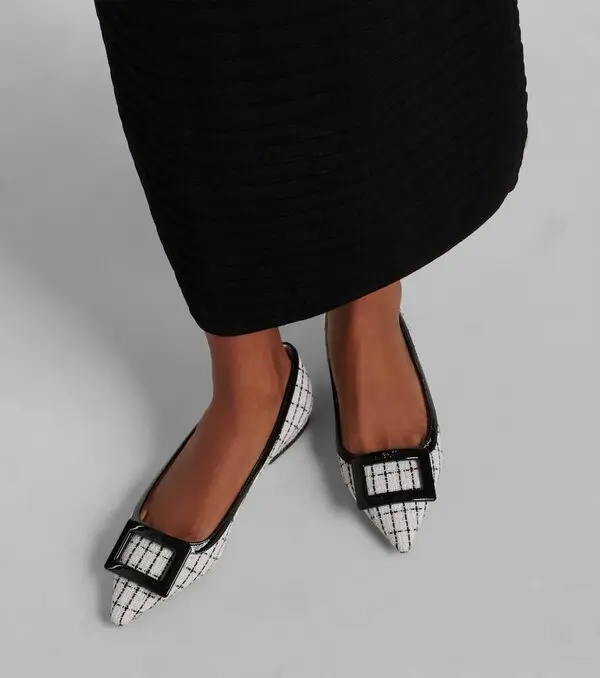 ROGER VIVIER Gommettine Buckle Ballet Flats